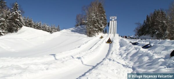 Top 5 des glissades sur tubes au Québec - Parcours Canada